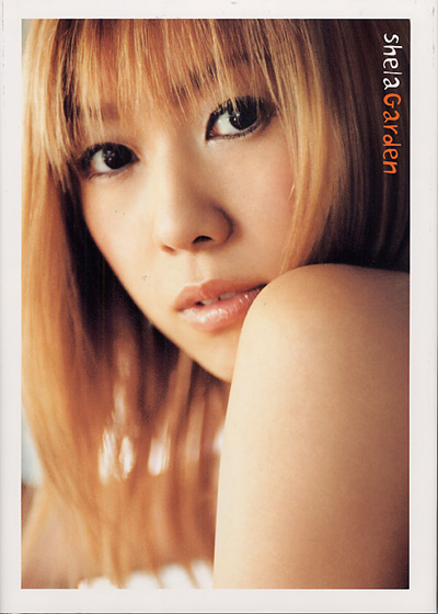 shela写真集『Garden』 | ワニブックスオフィシャルサイト